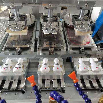 Quality Four Color Semi Automatic Pad Printing Machine For Medical Small Bottle for sale