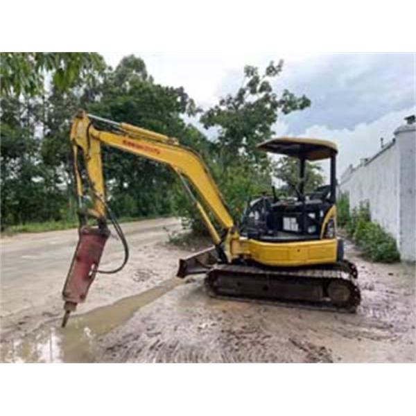 Quality 3 tons used Japan high quality Komatsu pc 30 MR crawler excavator with lower working hours for sale
