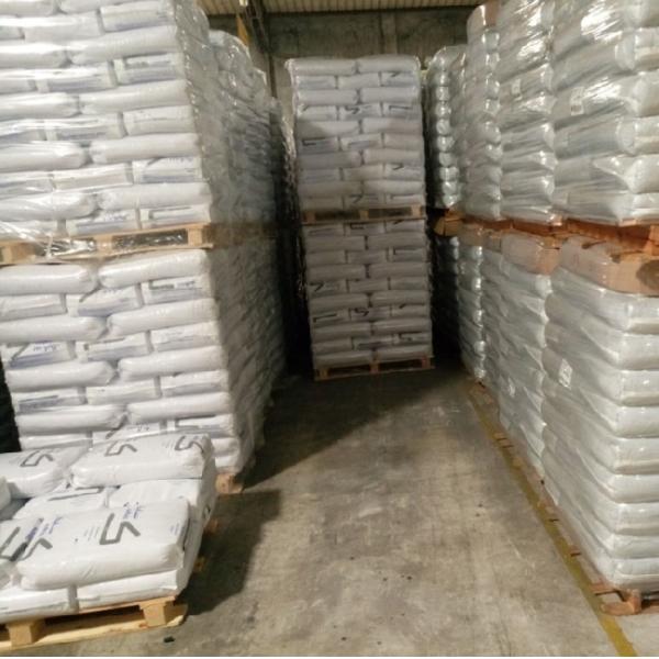 Quality Transparent PC Material Fire Resistant UV Resistant Polycarbonate Granules for sale