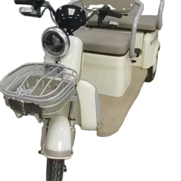 Quality Closed Semi-Closed Electric Tricycle with 10-15° Grade Ability and 5-7h Charge Time for sale