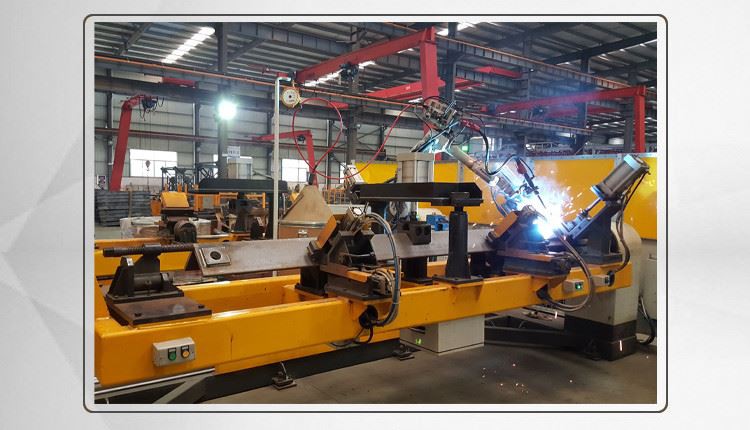 3.Features of liebherr 154HC mast section 3