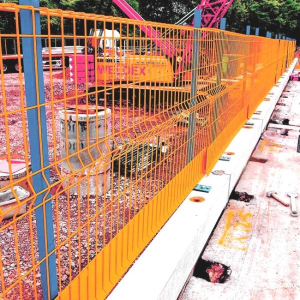 Quality 2800m High Twin Wire Fence Square Post For Playground for sale