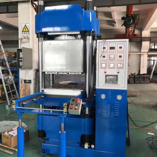 Quality 300ton Single Work Station Rubber Vulcanizing Vacuum Compression Molding Machine Silicone Foldable Bowl Bottle for sale