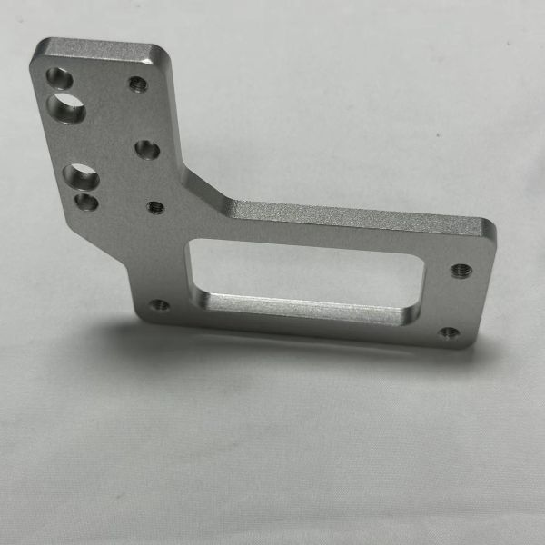 Quality Customized Metal Aluminum Oxide Steel Turning Machining with ASTM Standard CNC for sale