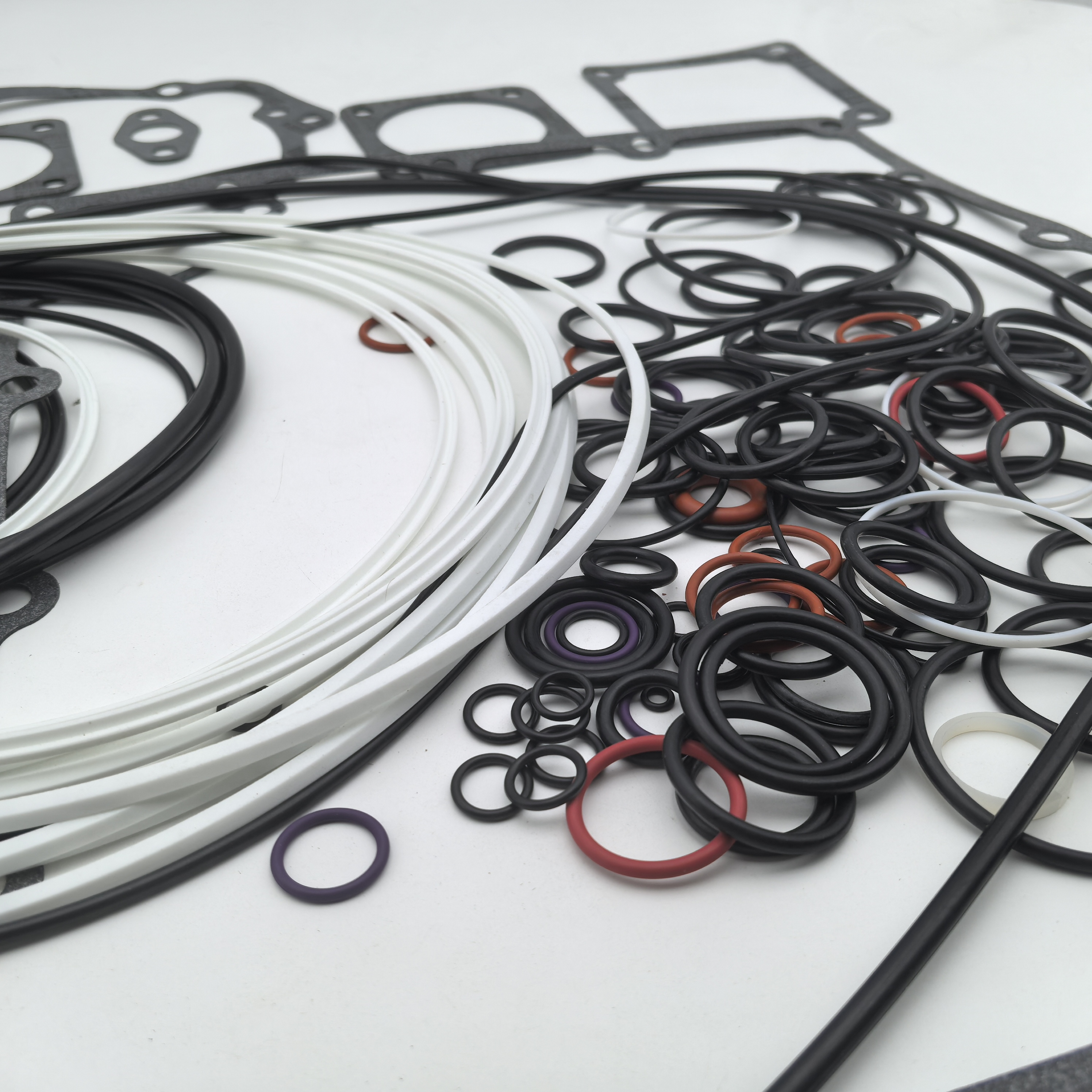 Quality TRANSMISSION GASKET KIT CTC-2882552 for sale