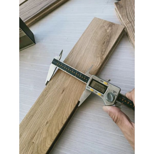 Quality Rustic Oak Herringbone Parquet Flooring Block Natural Lacquered for sale