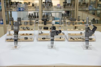 China Factory - Guangzhou cibo diesel auto part company
