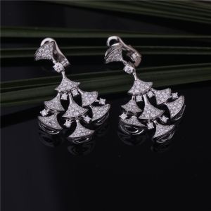 Quality Roma High Jewelry DIVAS' DREAM Earrings in 18K white gold set with 7 Main for sale