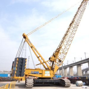 Quality Used XGC 260t Crawler Crane 30m Max Lift 20t Capacity for sale