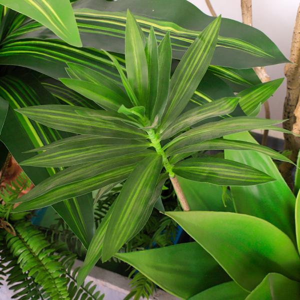 Quality Custom Made Artificial Landscape Trees Plant Landscape 2-5 Square Meter for sale