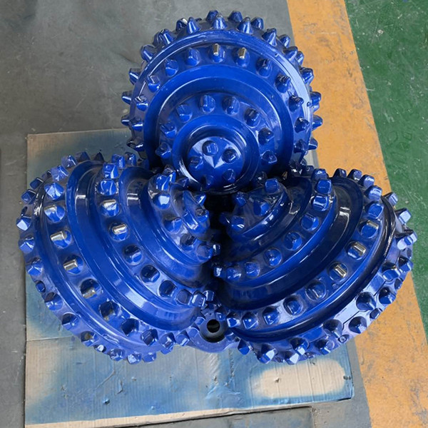 Quality Tungsten Carbide Drill Bit 22 inch TCI Tricone Bit With API Spec. Pin Box for sale