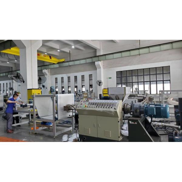 Quality PLC Control 40GSM Polypropylene Meltblown Nonwoven Fabric Machine for sale
