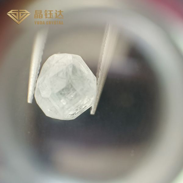 Quality D E F Color VVS VS 12Ct 12.5Ct 13Ct HPHT Rough Diamonds For 4 Carat Polish for sale