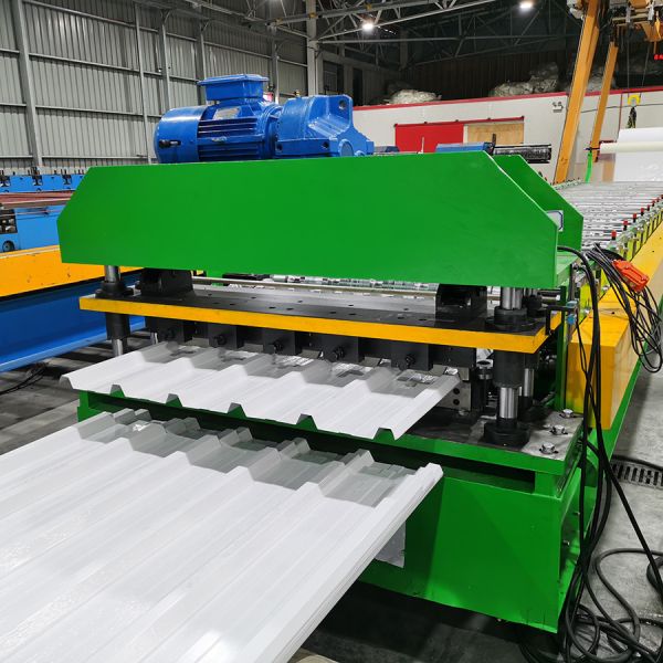 Quality IBR Roof Tile Making Machine Corrugated Sheet Tile Custom for sale