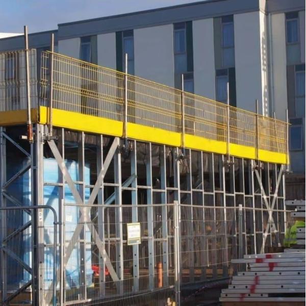Quality Interlocking Edge Protection Barrier Secure Connection for Stability for sale