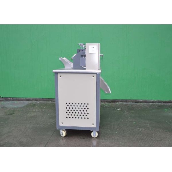 Plastic Cutting Machine - 3kw Plastic Cutting Equipment , 210kg/H Max ...