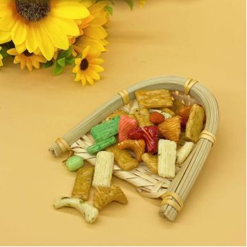 Quality Japanese Thailand Style Seaweed Rice Cracker Snacks Mixed for sale