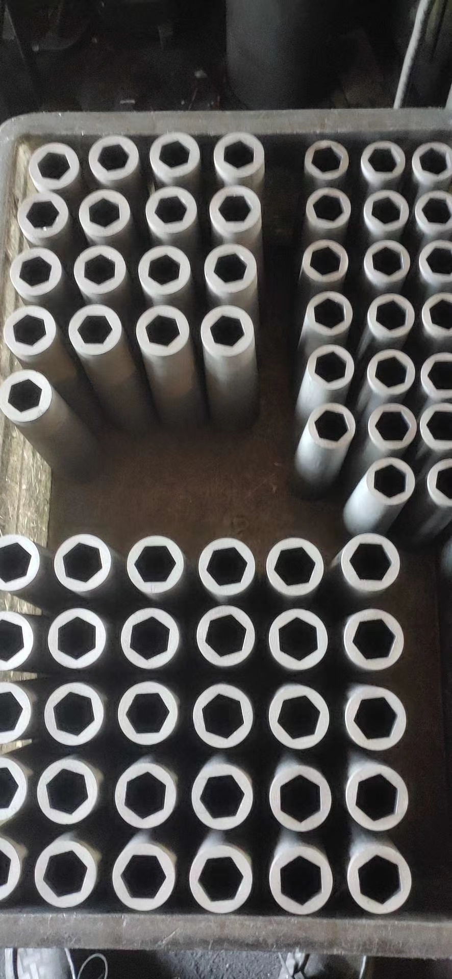 High Density 1.85 1.91g/cm3 Round Square Hexagonal Gear Graphite Mold for Casting Brass