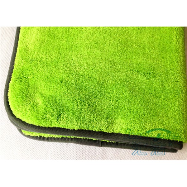 Quality Green Plush Buffering Towel / High Absorbtion Microfiber Dusting Cloth For Windows Glass for sale