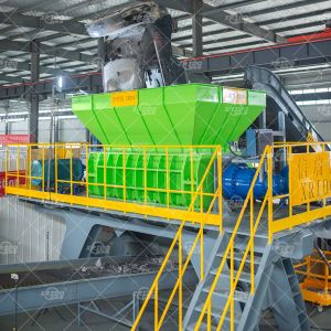 Quality Automatic Waste Shredder Machine Industrial Solid Waste Shredder Solid Waste for sale