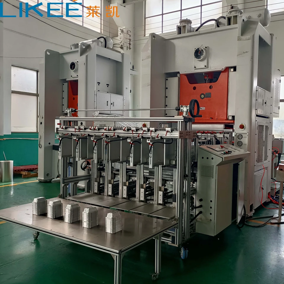 Quality High Speed Automatic Aluminum Foil Tray Making Machine LK-T130 With Long Life for sale