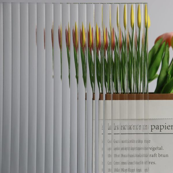 Quality 5mm Low Iron Fluted Glass Tile for sale