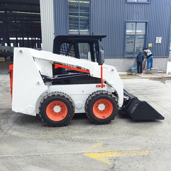 Quality Front Discharge Mini Skid Steer Loader with 4 Cylinders and Full Assistive for sale