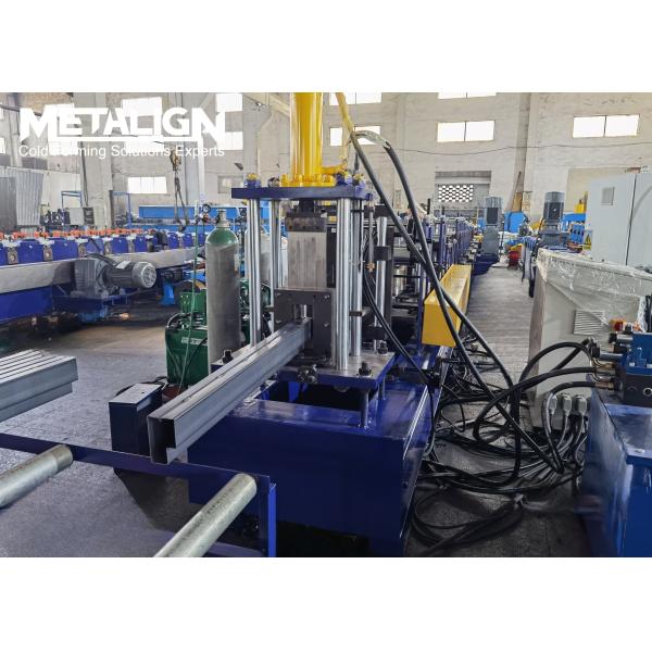 Quality Dual Side Movement Step Beam Rack Roll Forming Machine With Clean End Notching for sale