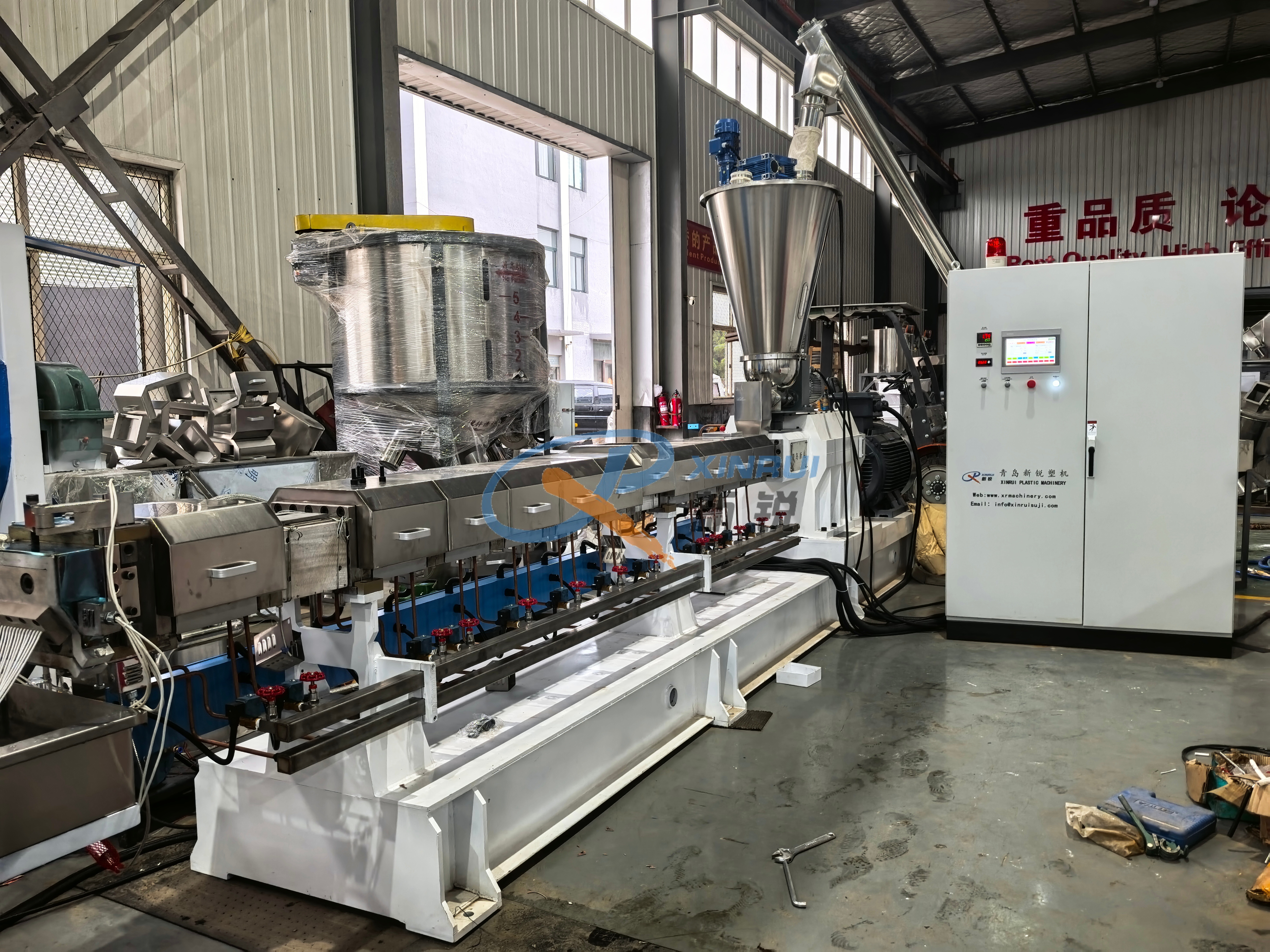 Thermoplastic elastomer pelletizing machine