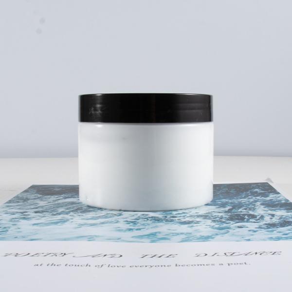 Quality ODM Bodycare Cosmetics Whitening Deep Moisturizing Smooth Arbutin Facial Cream for sale