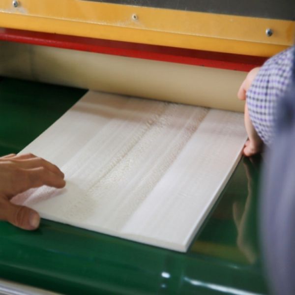 Quality Fluoroelastomer Rubber Raw Gum for sale