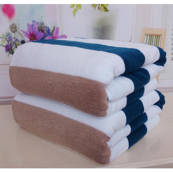 Quality 100% Cotton Material Blue And White Beach Towels Washable Customized for sale
