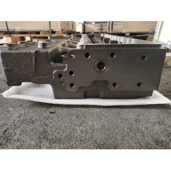 Quality 450-9263 Carter Engine Cylinder Head Model C7.1-DI Material Casting for sale