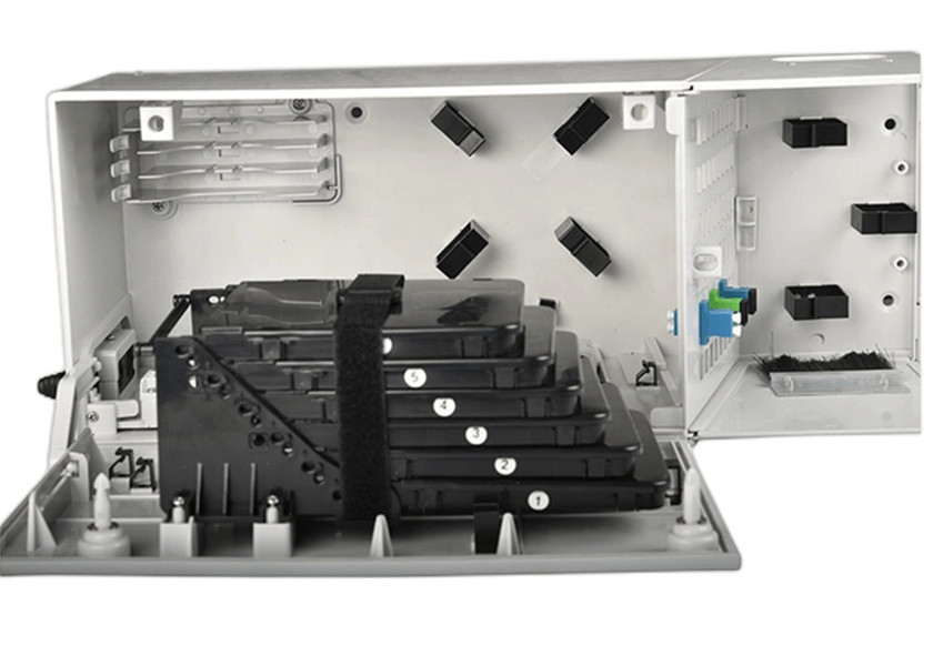 Quality 48 Core Fiber Termination Box SCAPC Adapters Ethernet Terminal Box 48 Splices for sale
