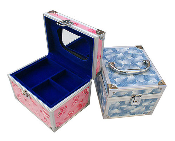 Quality Aluminum Cosmetic Cases For Travel for sale