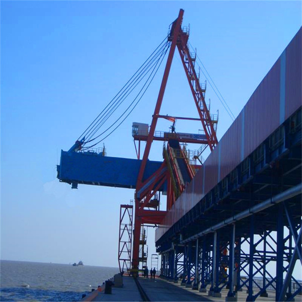 Quality 600 Tph Screw Ship Unloader Bulk Materials Handling For Seaport Terminal for sale