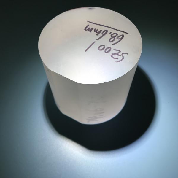 Quality C/R - Plane A - Axis Sapphire Ingot 9.0 Hardness Al2O3 Single Crystal Material for sale