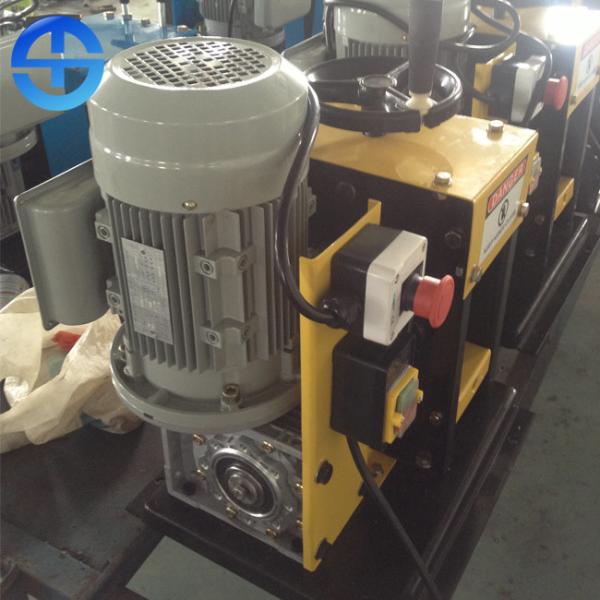 Quality Small Adjustable Scrap Wire Stripper Scrap Cable Stripping Machine 400×400×500 for sale