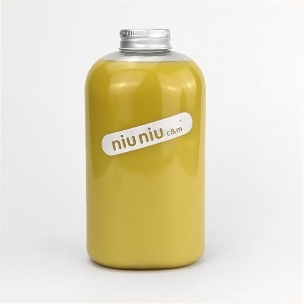 Quality Screen Printing Plastic Beverage Bottles ODM Natural Unique PET Round Bottle for sale