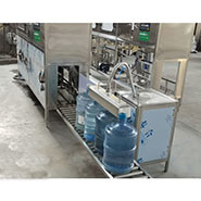 Quality Sanitary 18.9L Monoblock 120 BPH Gallon Filling Line for sale