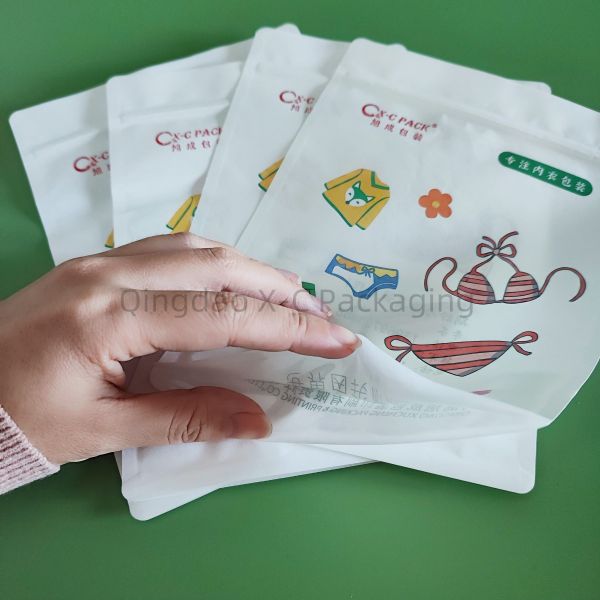 Quality Rectangular Cotton Paper Bag Packaging With Ziplock 10 Colors Custom Printed for sale