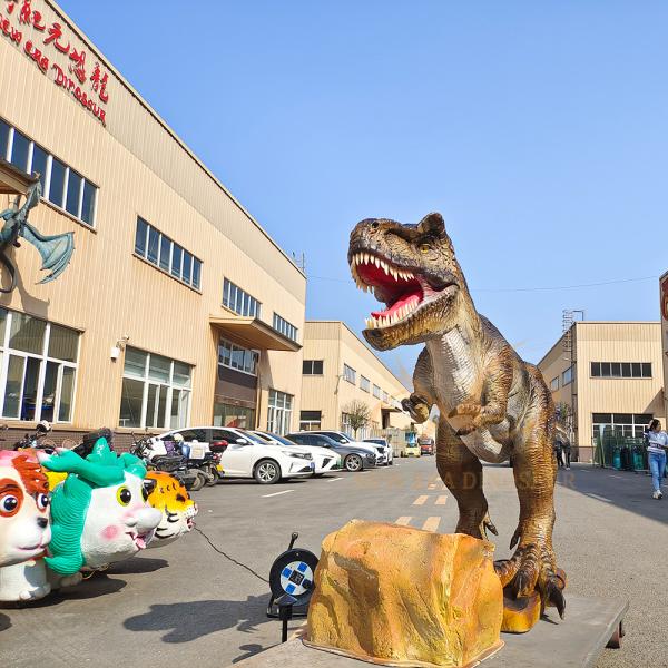 Quality Silicone Simulated Lifelike Animated T Rex Dinosaur Model For Park for sale