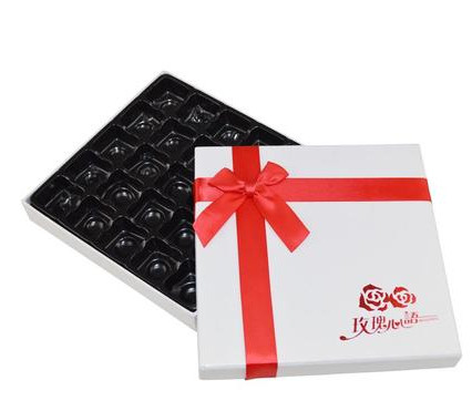 Quality Custom Printed Cardboard Valentine'S Day Chocolate Packaging Boxes Cake Boxes for sale