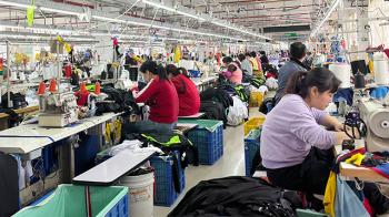 China Factory - Guangzhou Haisay Clothing Co., Ltd.