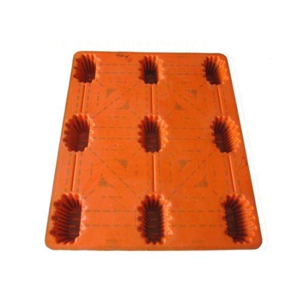 Quality Blow Mould Industrial Plastic Pallet Nestable Lightweight  9 Feet for sale