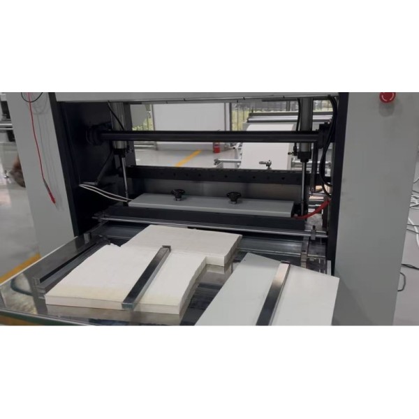 Quality Filter Paper Folding Machine Series Equipment Feeding Speed 0.5m for sale