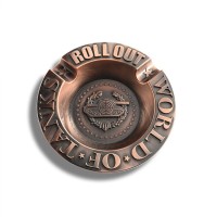 Quality Zinc Alloy Enamel Vintage Portable Ashtray Laser Engraving Logo Purse Ashtray for sale