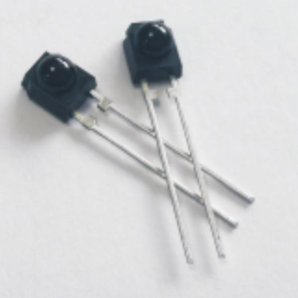 Quality 4.4x2.12x5.2mm Infrared Plastic Sealed Receiving Tube Black Body 700-1100nm IR Dip LED Diode for sale