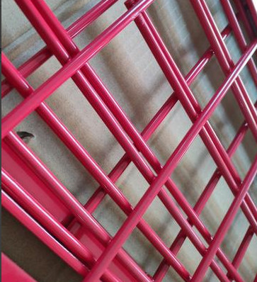 Quality Customizable Garment Hanging Rack With Wire Grid Shelves For Display And Storage for sale