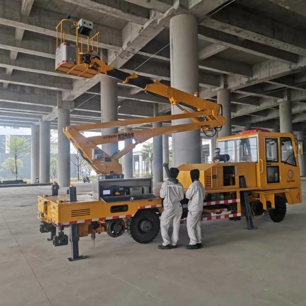 Quality Railway Car Rail Transit Site Aerial Lift Work Trucks Dual Purpose 15.5m 45km/H for sale